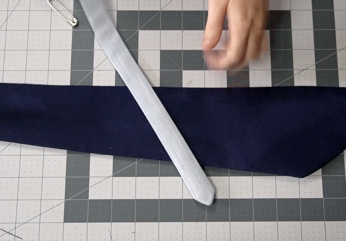 Tutorial: How to Make an Asymmetrical Belt - Fabricated Closet