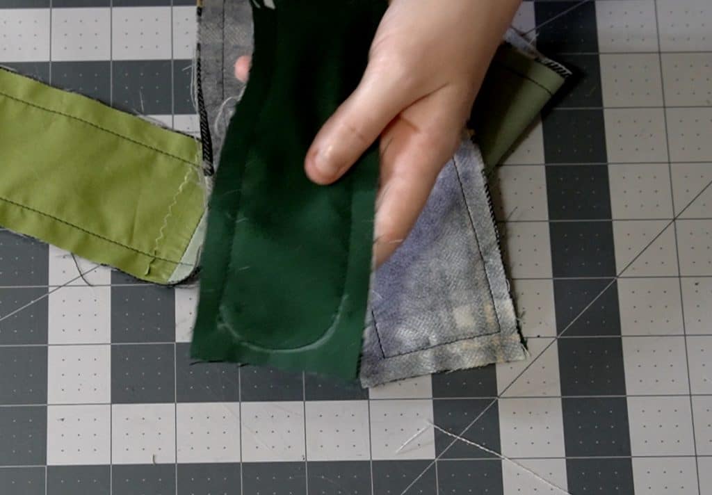 Tutorial: How to Make a Reversible D-Ring Belt (with Scraps ...
