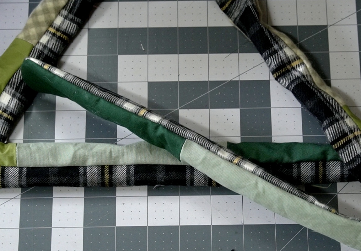 Tutorial: How to Make a Reversible D-Ring Belt (with Scraps ...
