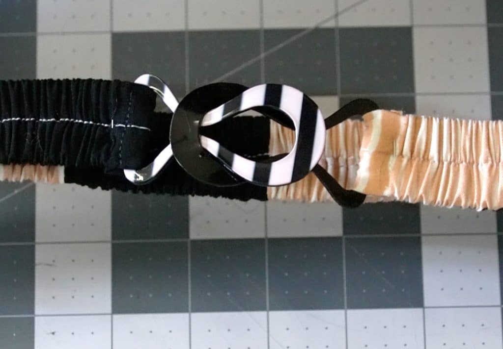 Tutorial: How to Make an Easy Elastic Belt with Scraps - Fabricated Closet
