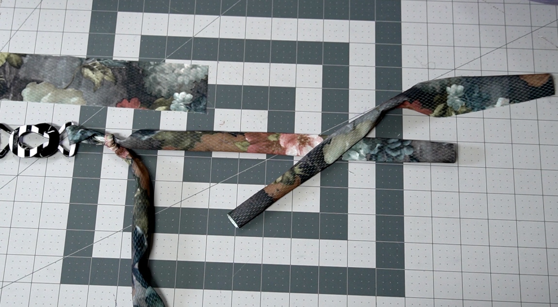 Tutorial: How to Make a No-Sew Stretch Knit Clip on Belt - Fabricated ...
