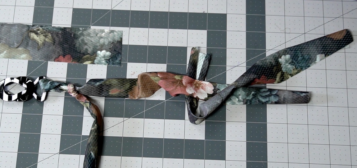 Tutorial: How to Make a No-Sew Stretch Knit Clip on Belt - Fabricated ...