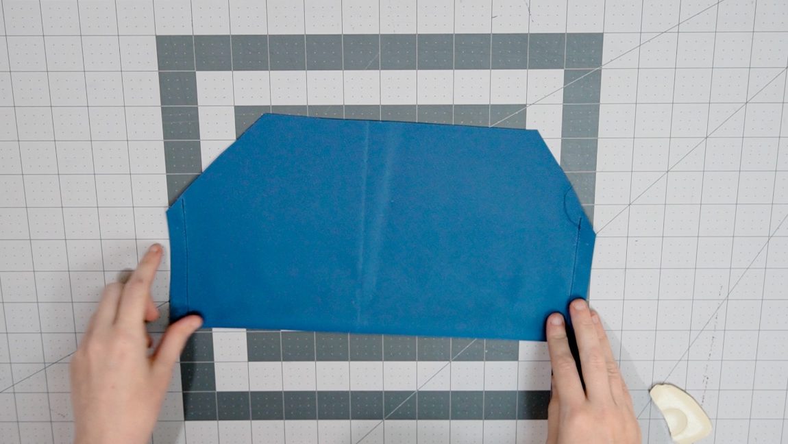 Tutorial: How to Make an Easy Clutch Purse - Fabricated Closet
