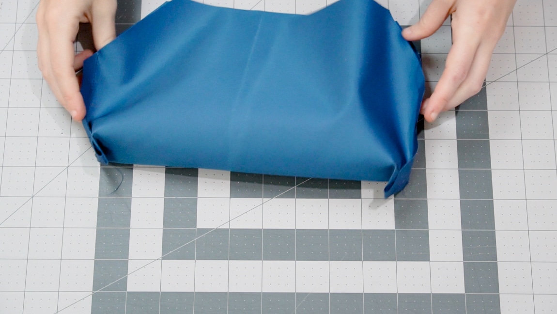 Tutorial: How to Make an Easy Clutch Purse - Fabricated Closet