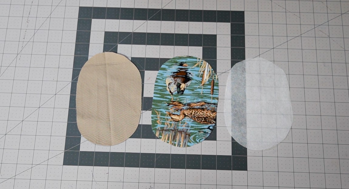 Tutorial: How to Make a Simple Coin Purse with Fabric Scraps ...