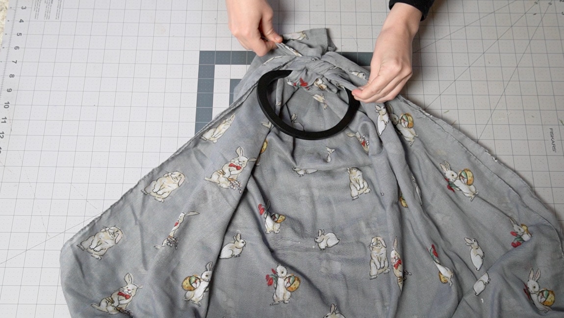 Tutorial: How to Make a No-SEW Handkerchief Purse - Fabricated Closet