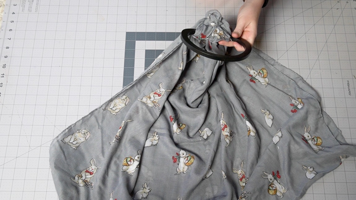 Tutorial: How to Make a No-SEW Handkerchief Purse - Fabricated Closet