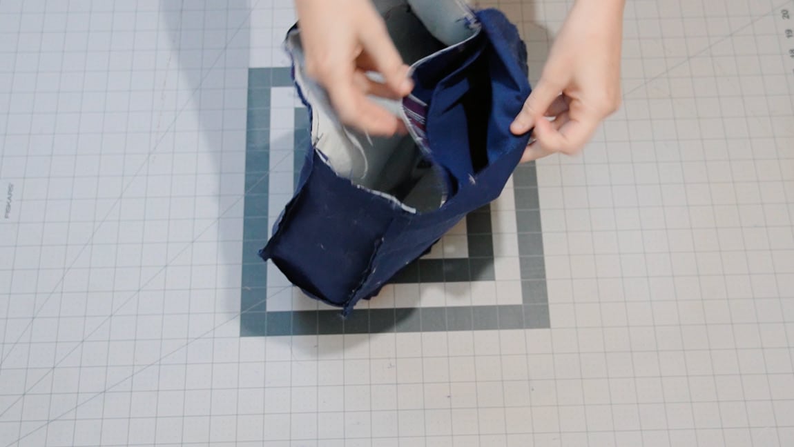 Tutorial: How to Make a Tote Backpack with Side Pockets - Fabricated Closet