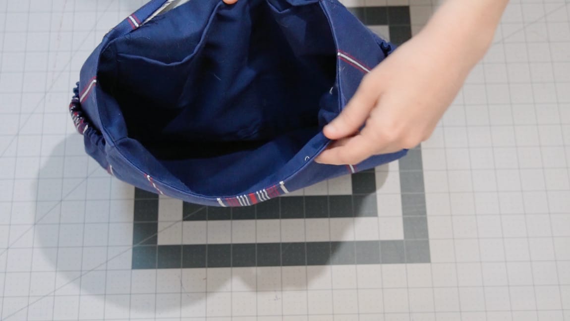 Tutorial: How to Make a Tote Backpack with Side Pockets - Fabricated Closet