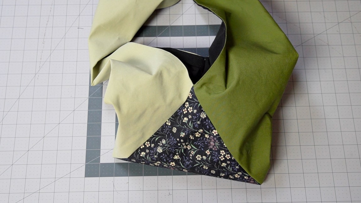 Tutorial: How to Make a 3-Color Handkerchief Bag - Fabricated Closet
