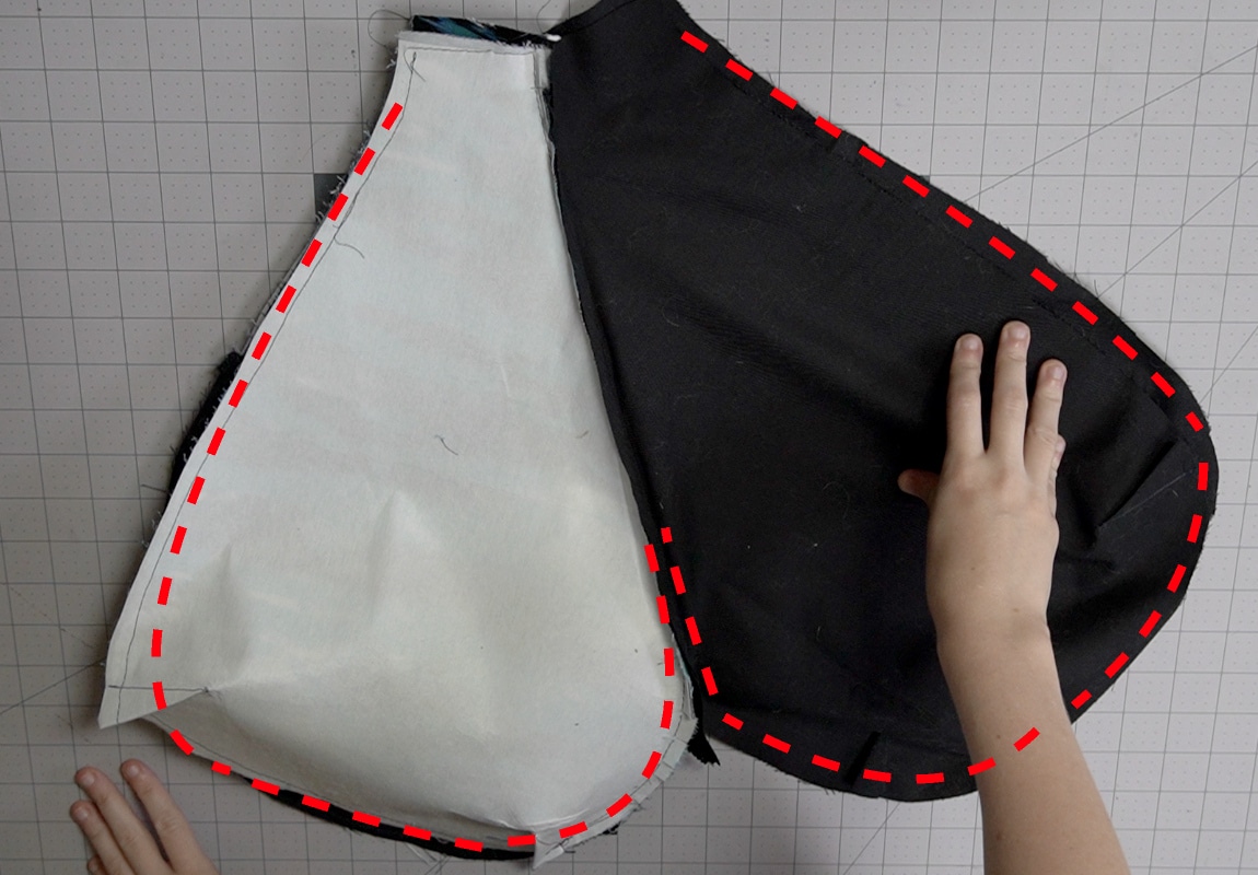 Tutorial: How to Make a Sling Bag with 1/2 yard of Fabric - Fabricated ...