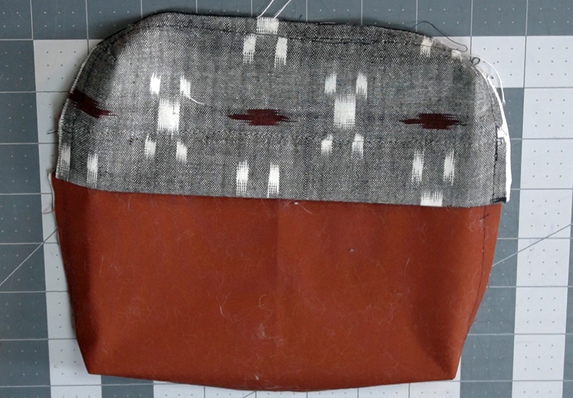 Tutorial: How to Make a Mini Backpack with Pockets - Fabricated Closet