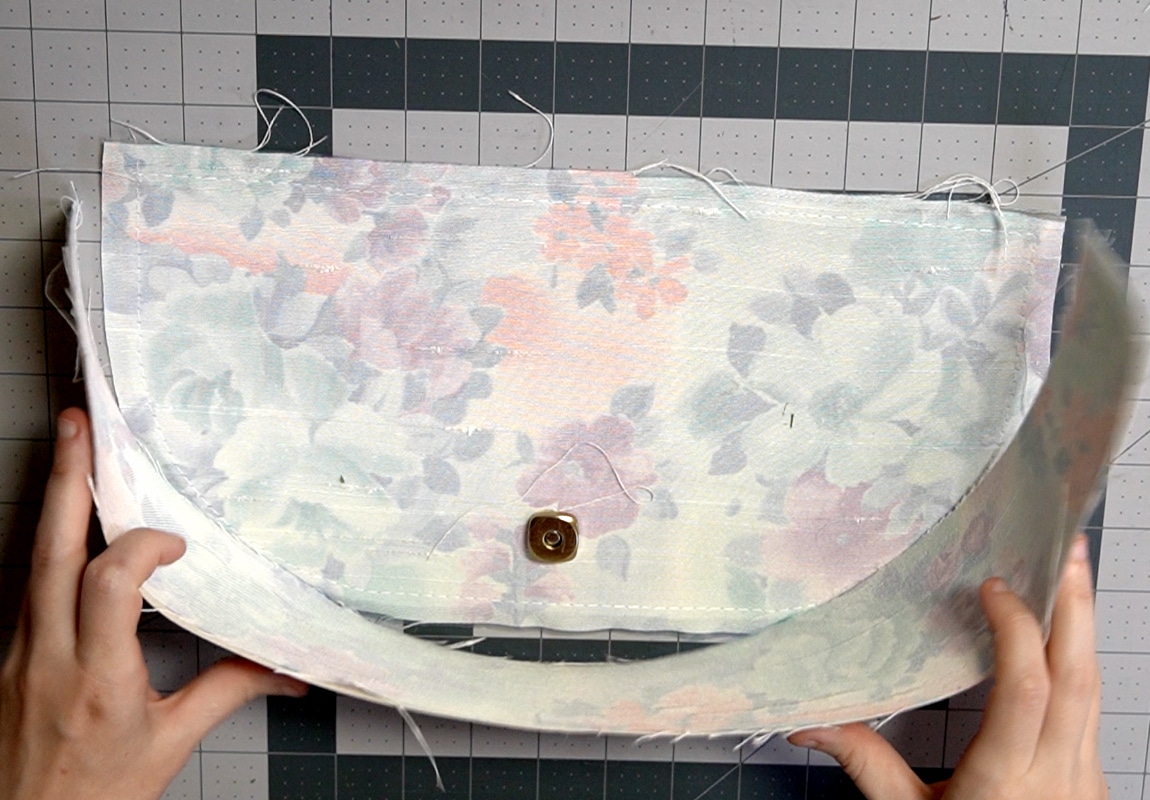 Tutorial: How to Make a Clutch Purse WITHOUT a Zipper - Fabricated Closet