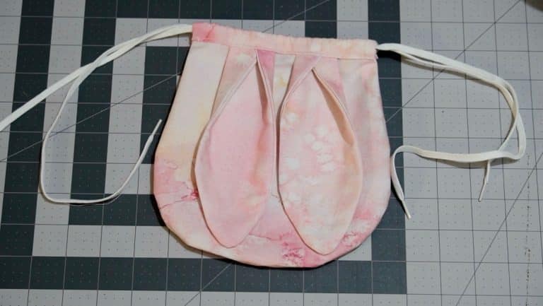 Tutorial: Cute Bunny Drawstring Pouch - Fabricated Closet