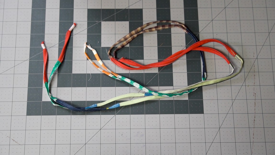 Tutorial: Colorful Shoelaces Using Fabric Scraps - Fabricated Closet