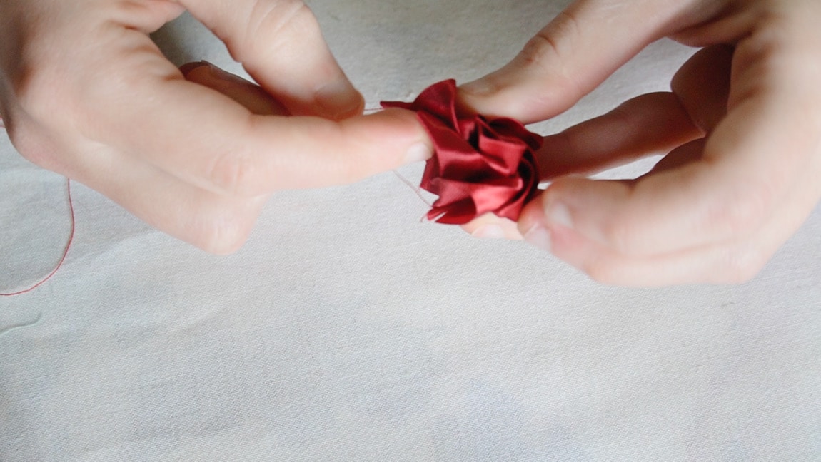 Tutorial: How to Make a Simple Ribbon Rose - Fabricated Closet