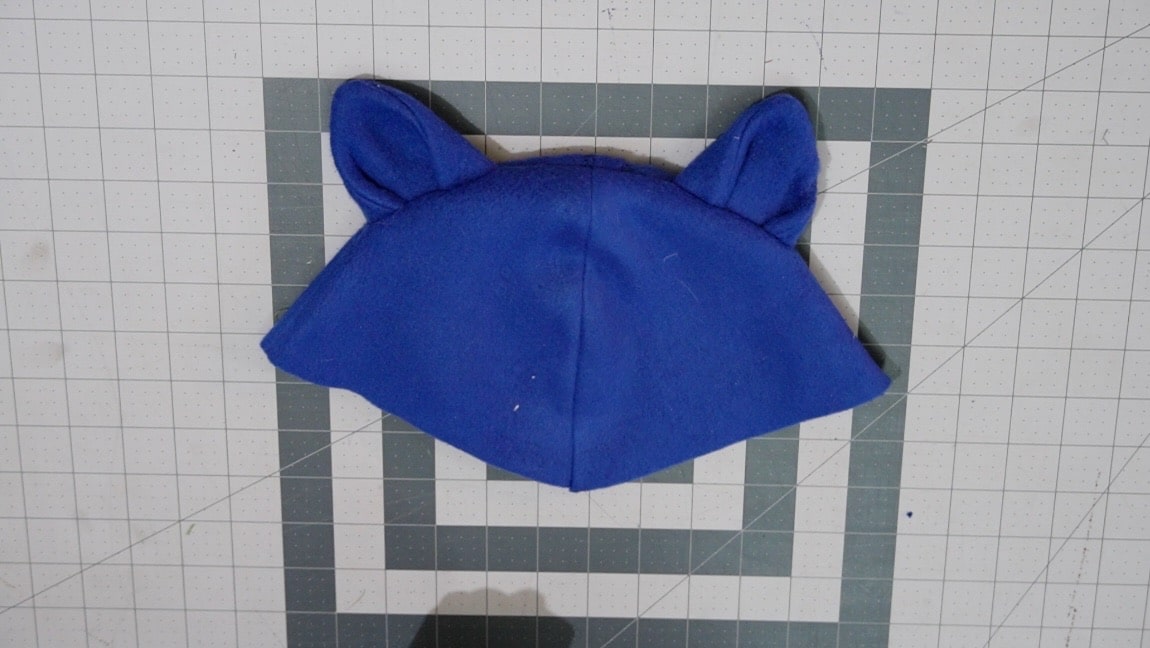 Tutorial: How to Make a Cat Ear Fleece Hat - Fabricated Closet