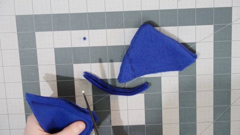 Tutorial: How to Make a Cat Ear Fleece Hat - Fabricated Closet