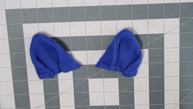 Tutorial: How to Make a Cat Ear Fleece Hat - Fabricated Closet